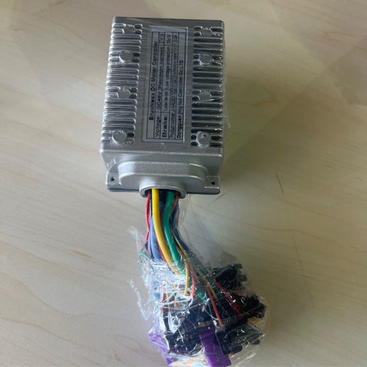Controller (Lightning) – State 48 E-Rides